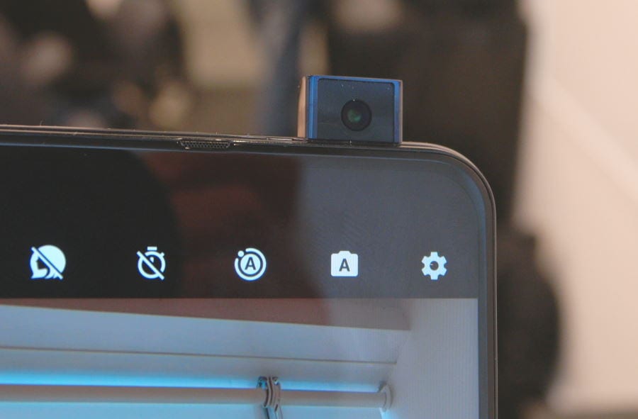 Testamos Motorola One Hyper e sua câmera pop-up; veja o que achamos ...